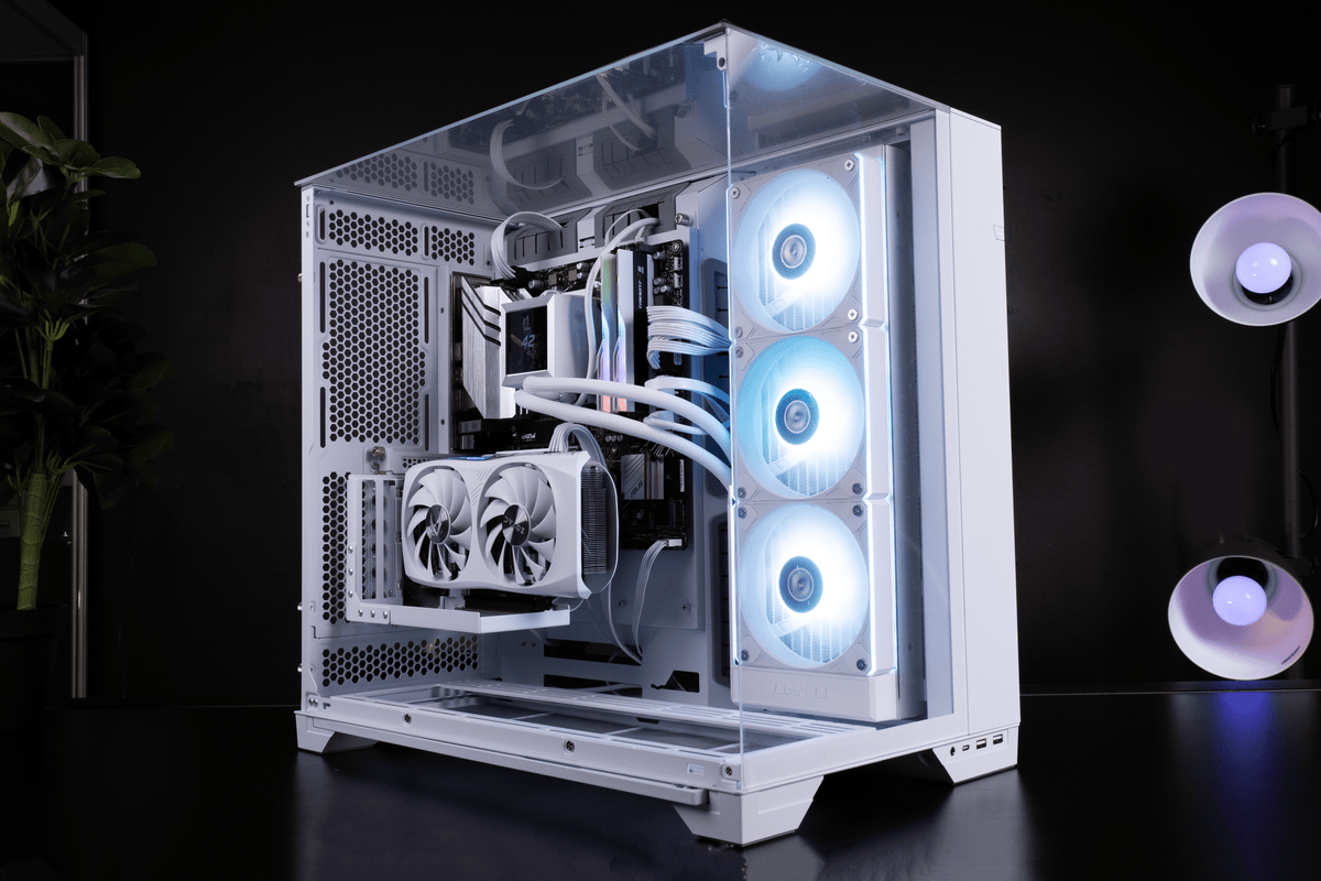 Custom White Prebuilt Gaming PC Sydney - Evolve Gaming PC